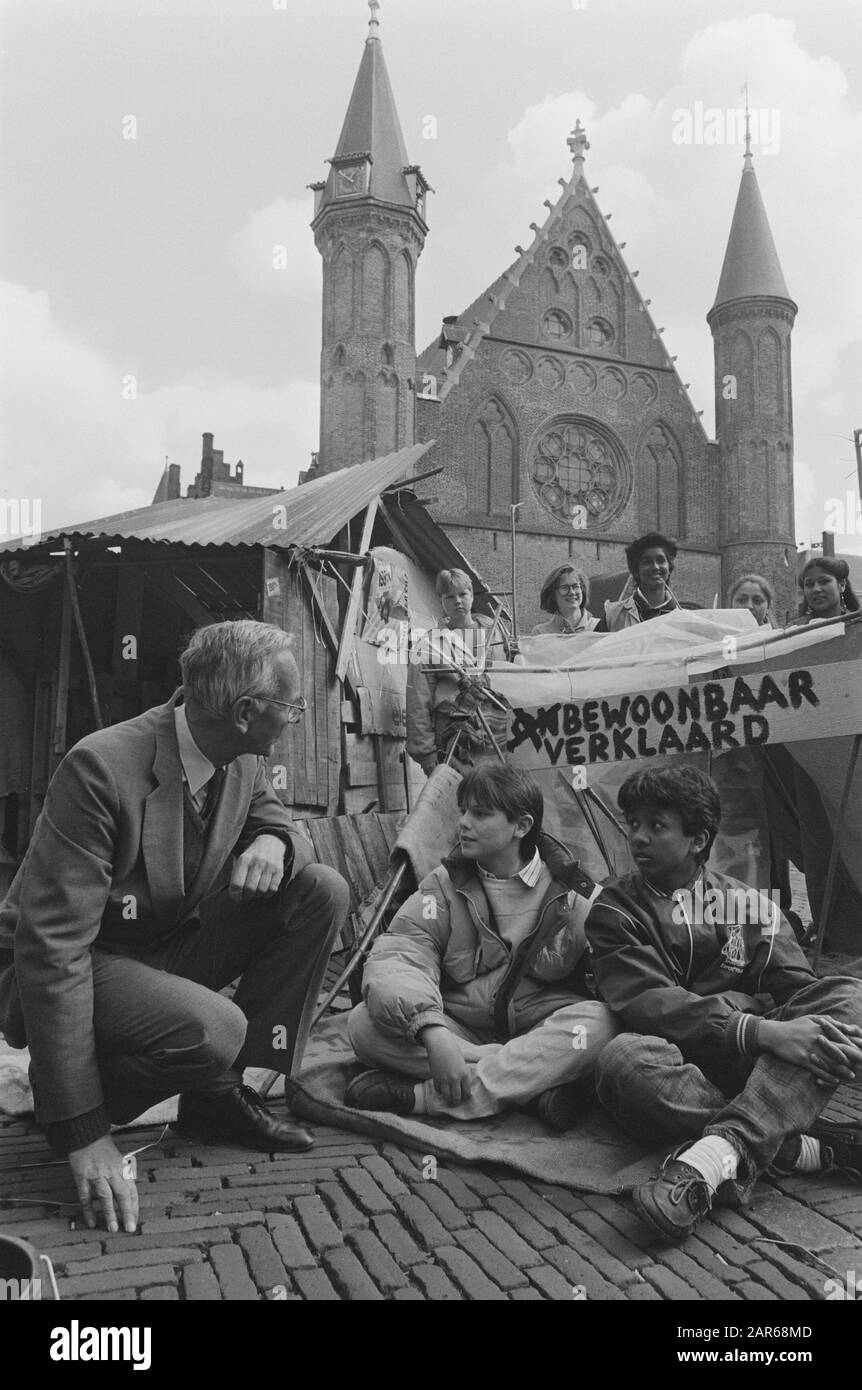 Hague binnenhof declared uninhabitable hi-res stock photography and ...