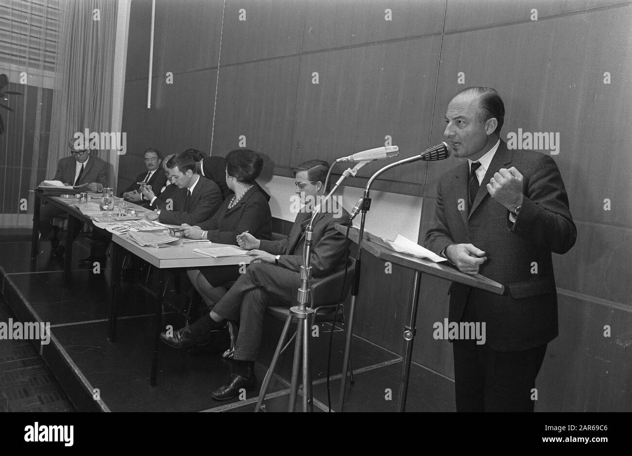 Rai drs hi-res stock photography and images - Alamy