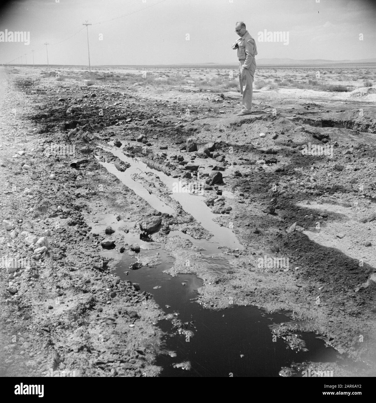 Middle East 1950-1955: Syria Leakage of oil from pipeline Date: 1950 ...