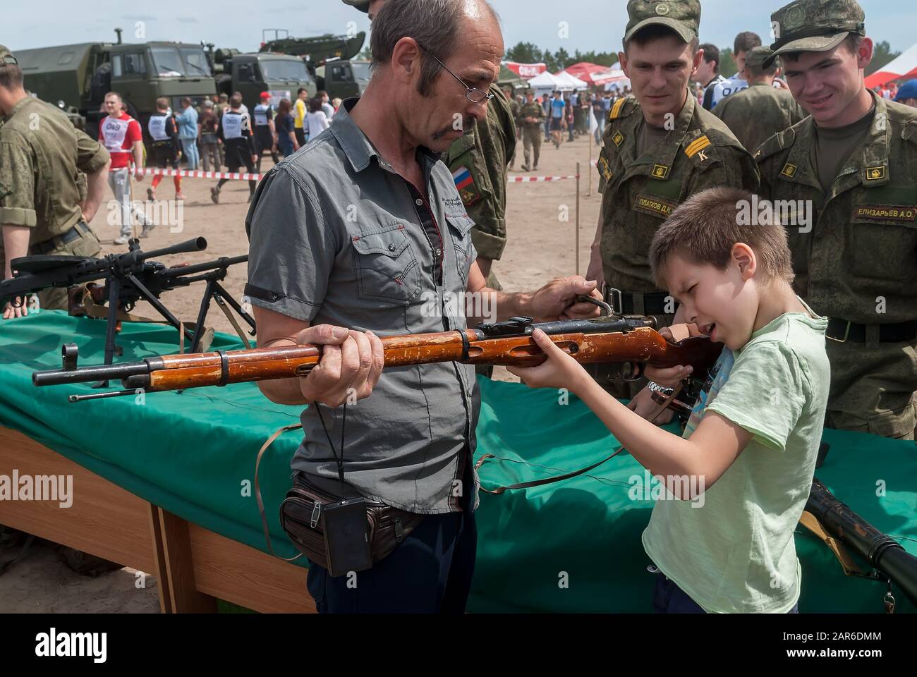 Rifle mosins hi-res stock photography and images - Alamy