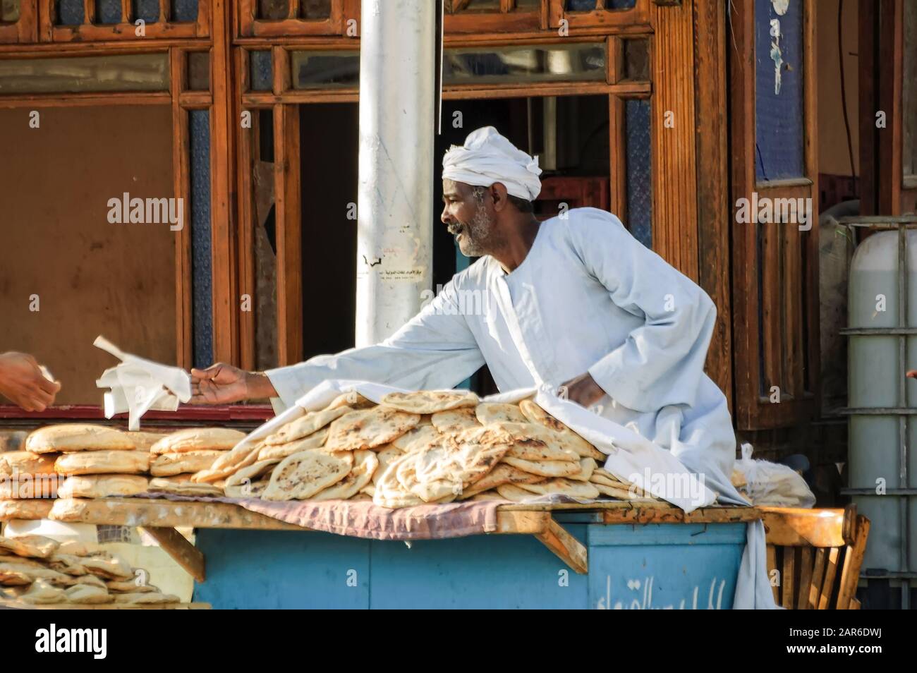 Portrait adult arab seller hi-res stock photography and images - Alamy