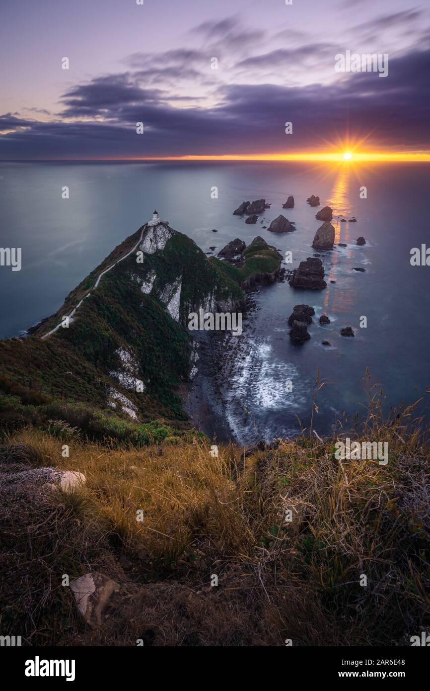 Nugget point hi-res stock photography and images - Alamy