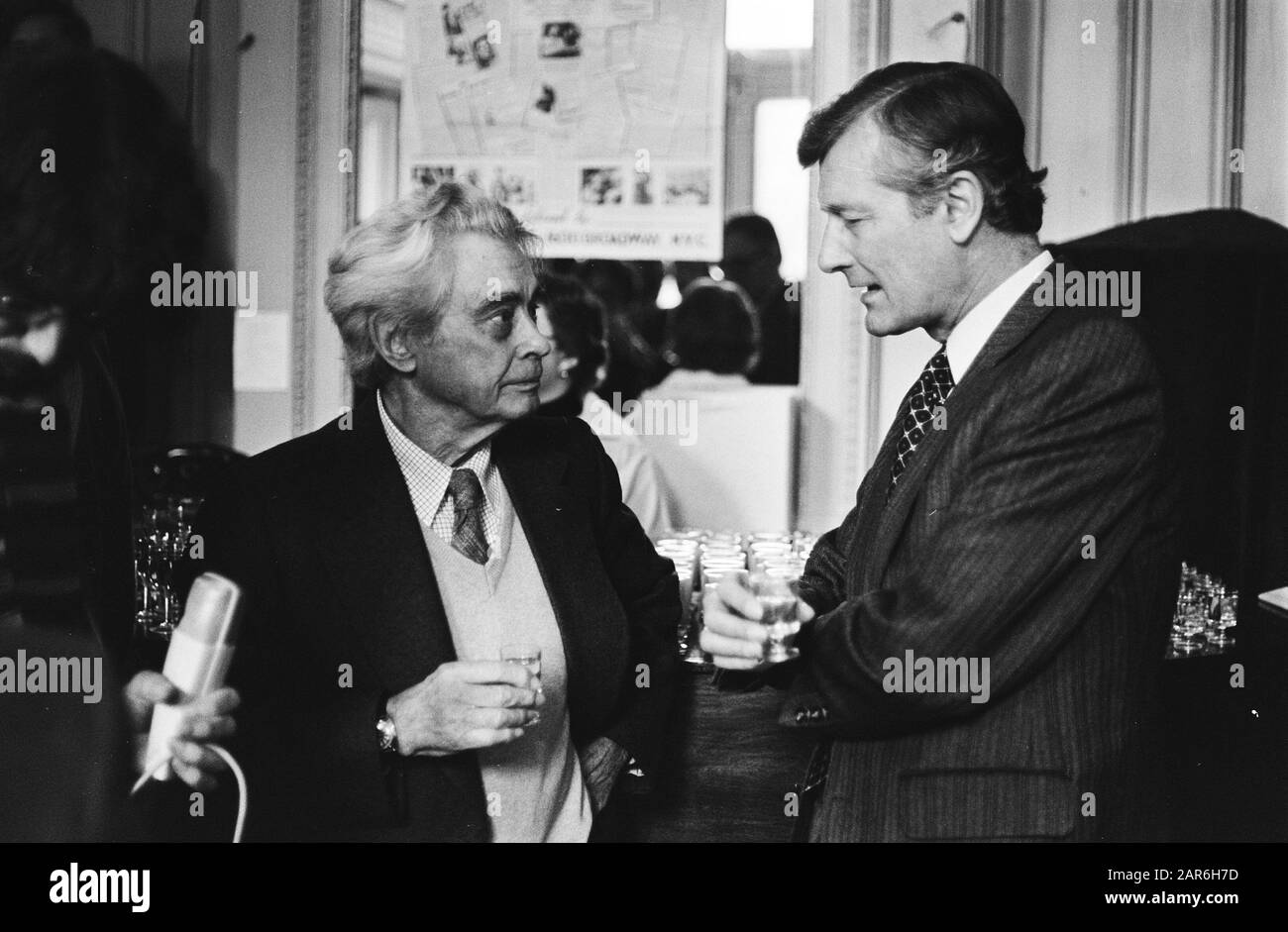 Minister De Koning (r) awards Dick Scherpenzeel Prize to Joris Ivens ...