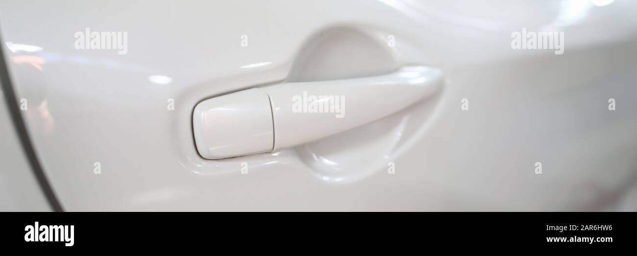 Modern car handle Stock Photo - Alamy