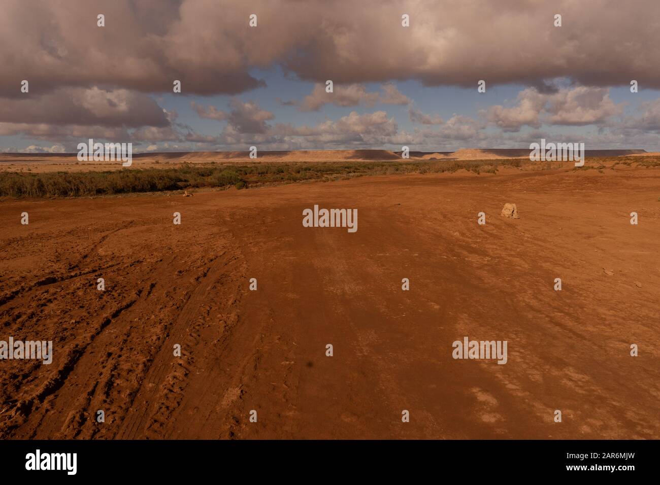 landscape in the wadi of the river Draa Stock Photo - Alamy