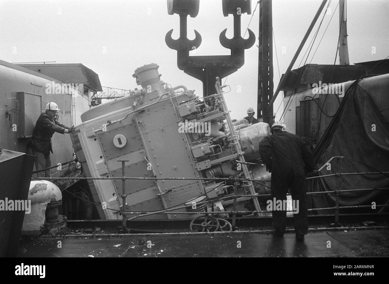 Continental maritime shipyard hi-res stock photography and images - Alamy