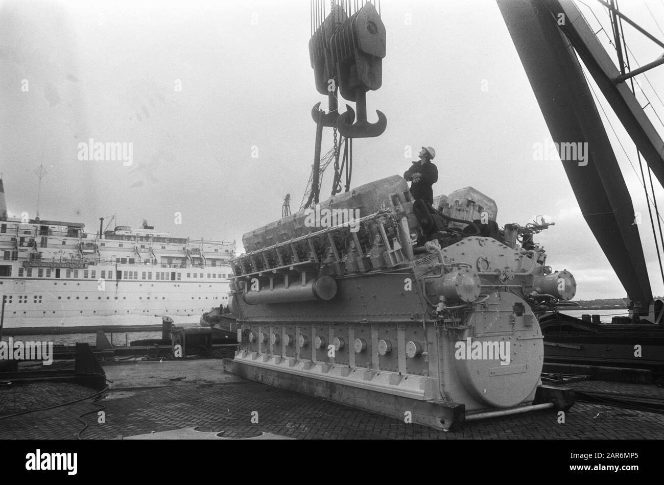 Continental maritime shipyard hi-res stock photography and images - Alamy