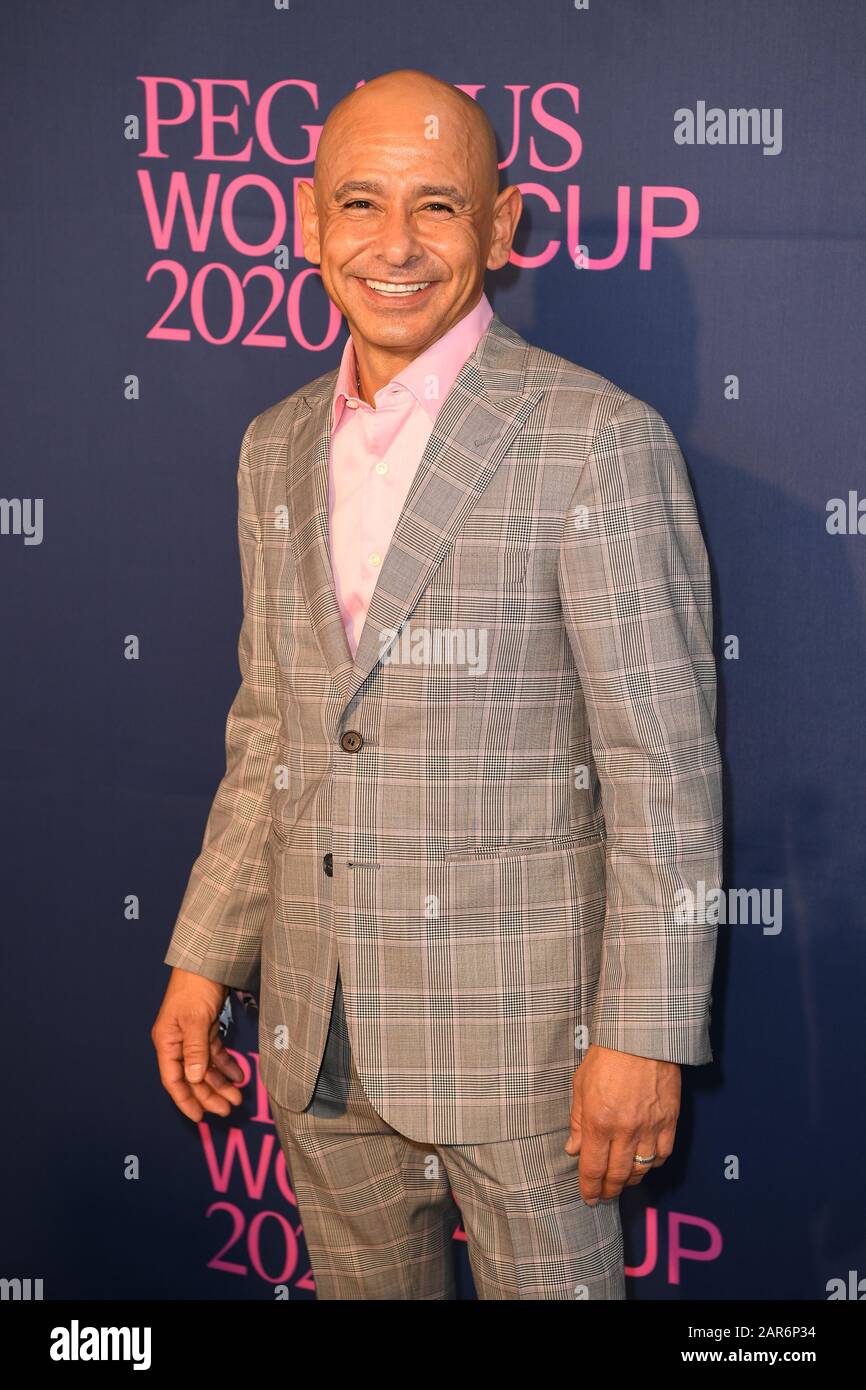 Mike smith jockey hi-res stock photography and images - Alamy