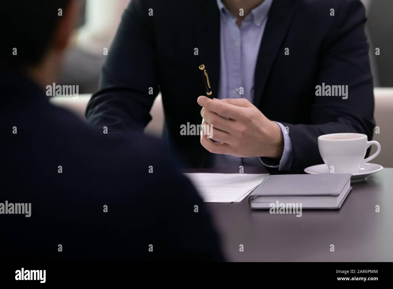 Client ready sign contract hi-res stock photography and images - Alamy
