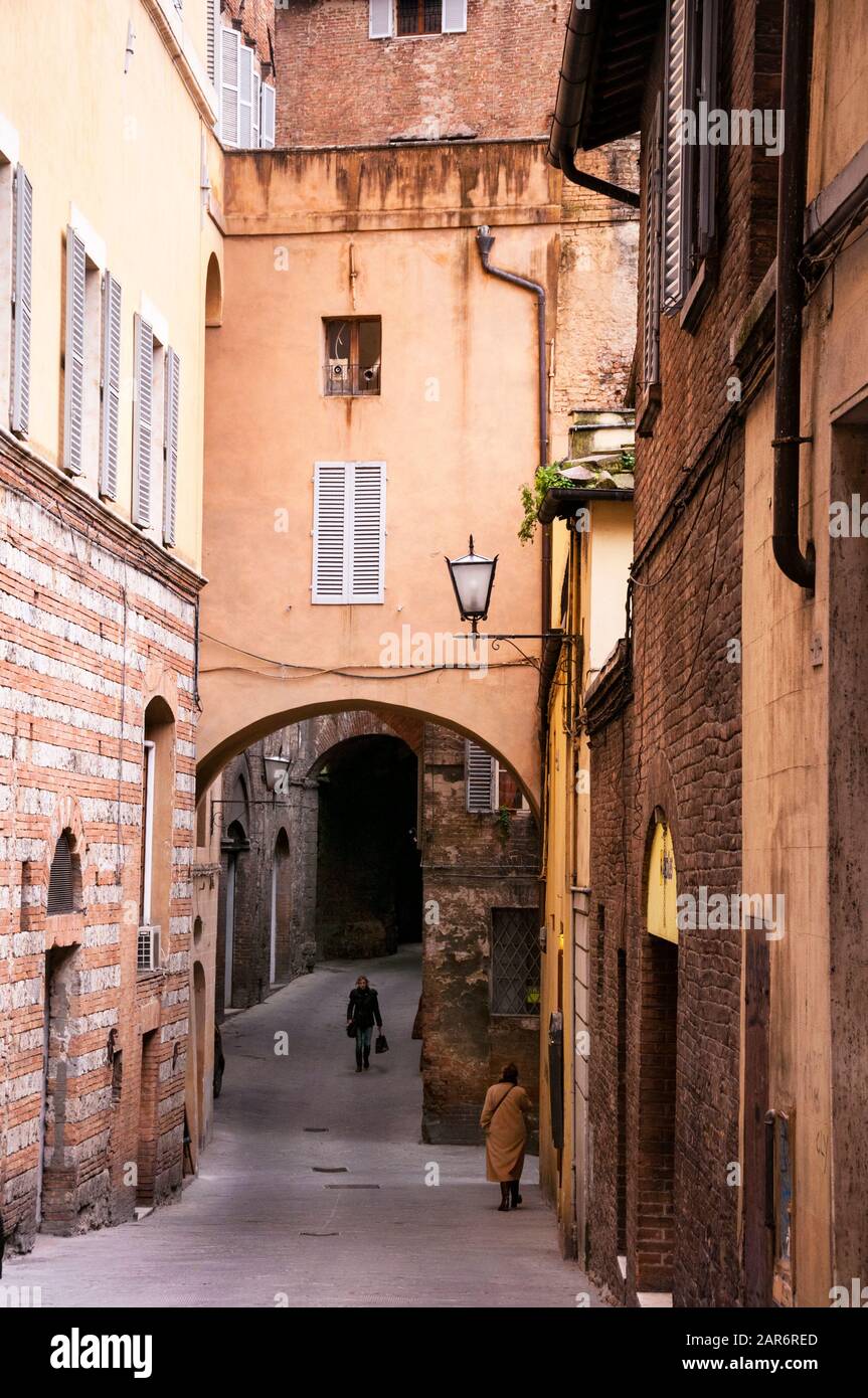 Brick Stone Arches High Resolution Stock Photography and Images - Alamy