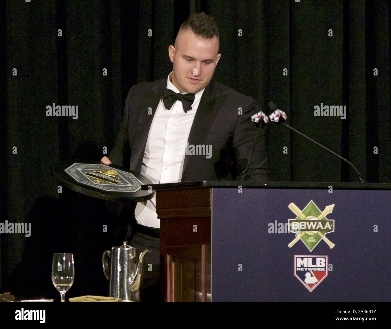 January 25, 2020, New York, New York, U.S: MIKE TROUT of the Los ...
