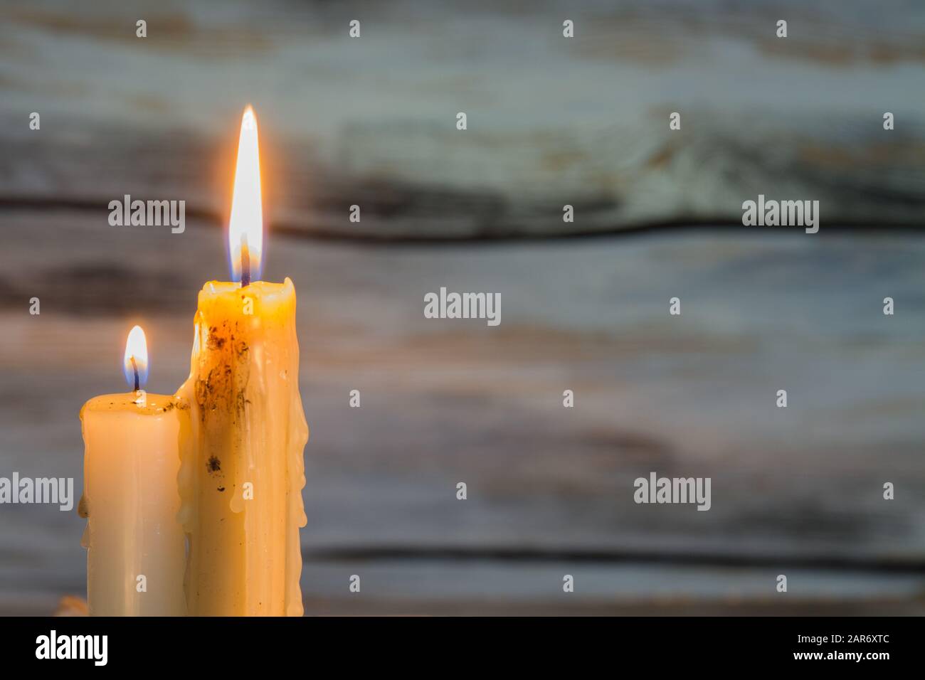 Two lighting hi-res stock photography and images - Alamy