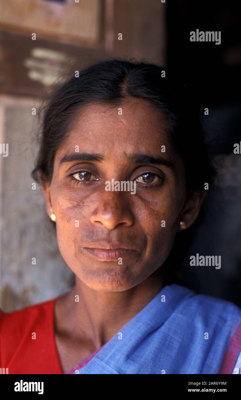 INDIA Woman of Karnataka Stock Photo - Alamy
