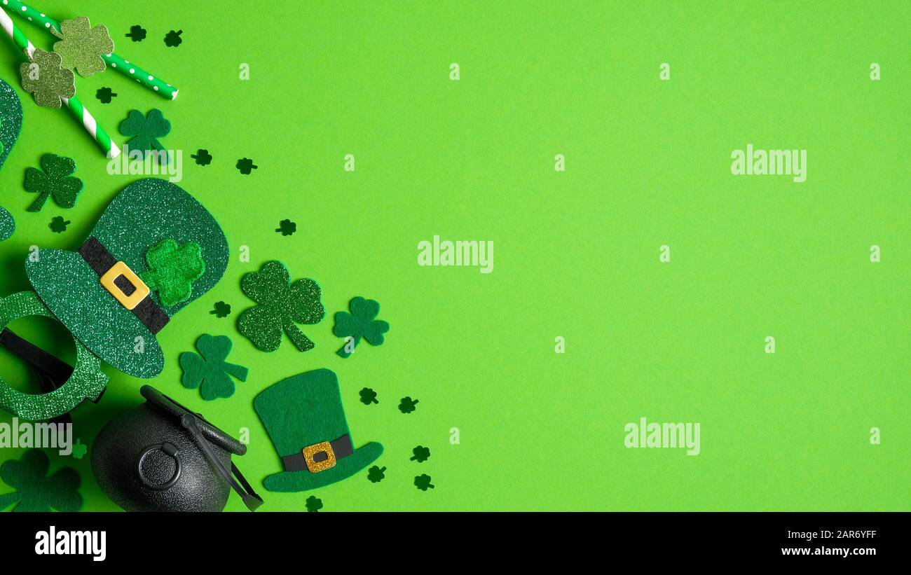 St Patricks Day banner design with Irish elf hats, pot of gold ...
