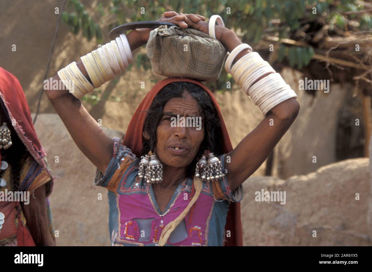 India LAMBADA TRIBAL WOMaN MULATHANDA ANDHRA PRADESH Stock Photo - Alamy