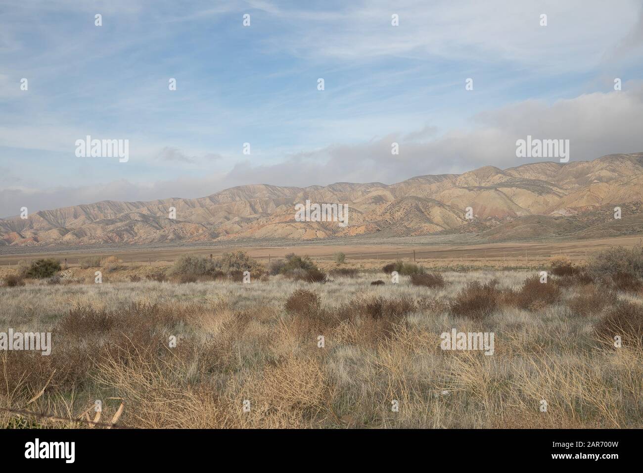 Desert landscape with mountains in California, USA Stock Photo - Alamy