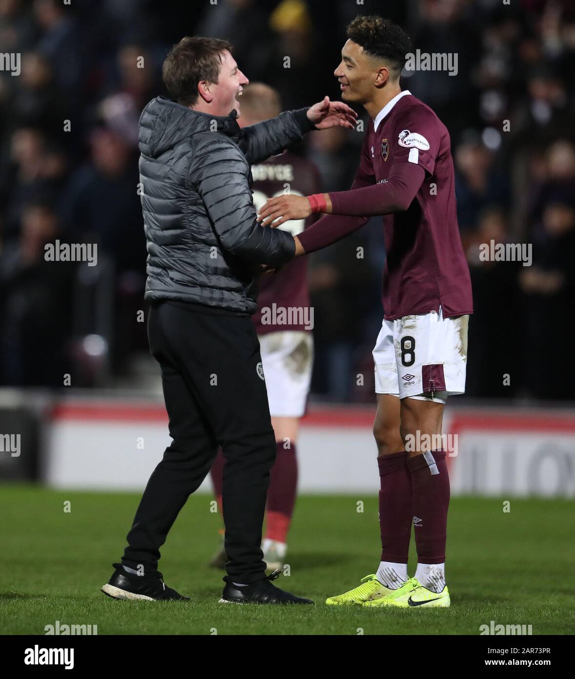 Hearts manager daniel stendel shakes hands hi-res stock photography and ...