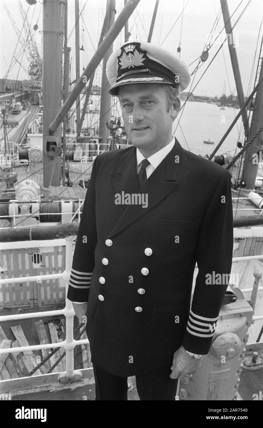 Captain winn hi-res stock photography and images - Alamy