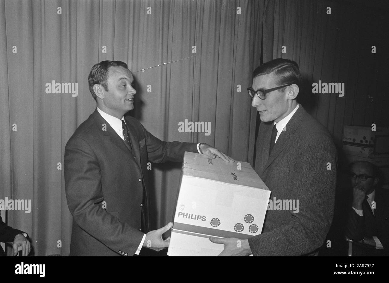 Bureau zimmerman hi-res stock photography and images - Alamy