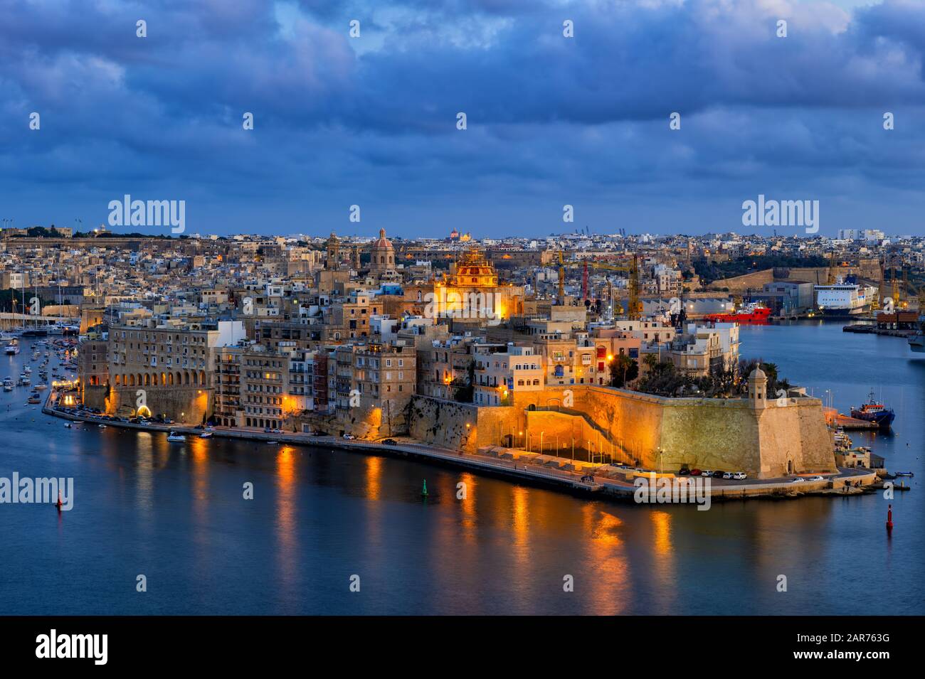 Senglea city at night in Malta, one of the Three Cities in the Grand ...