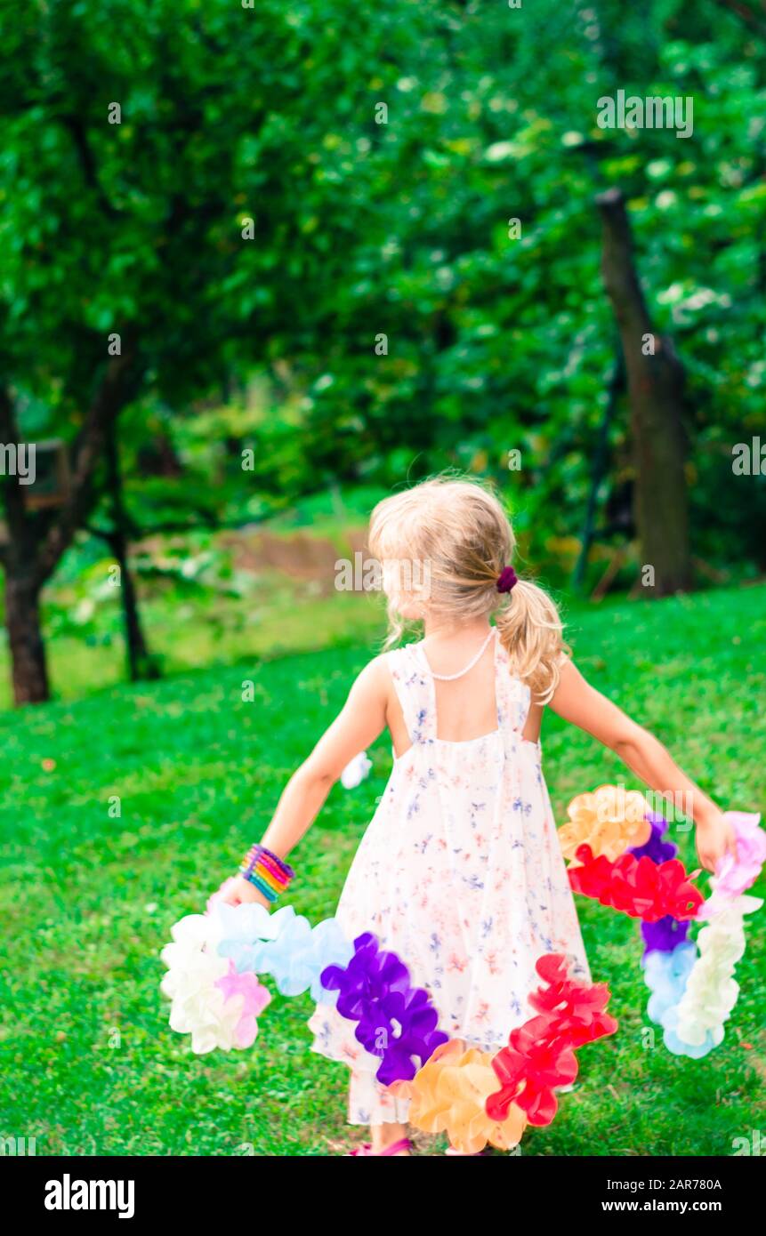 Back view dancing young beautiful hi-res stock photography and images ...