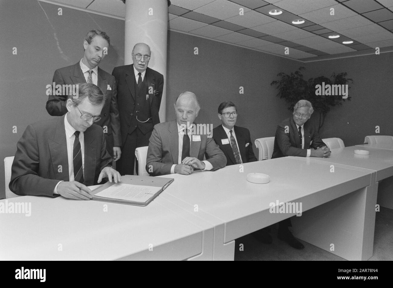 American stock exchange index Black and White Stock Photos & Images - Alamy