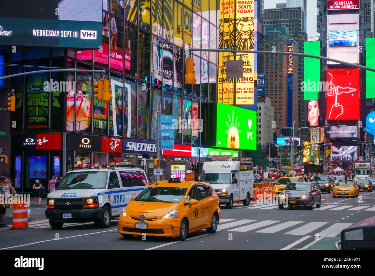 Timesquare plaza hi-res stock photography and images - Alamy