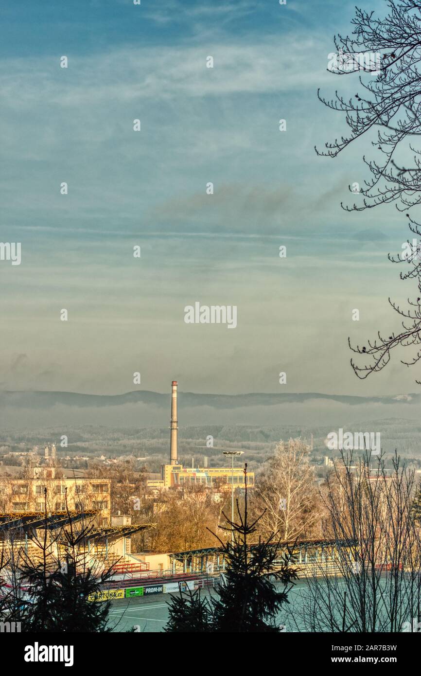 Power plant yellow smoke hi-res stock photography and images - Alamy