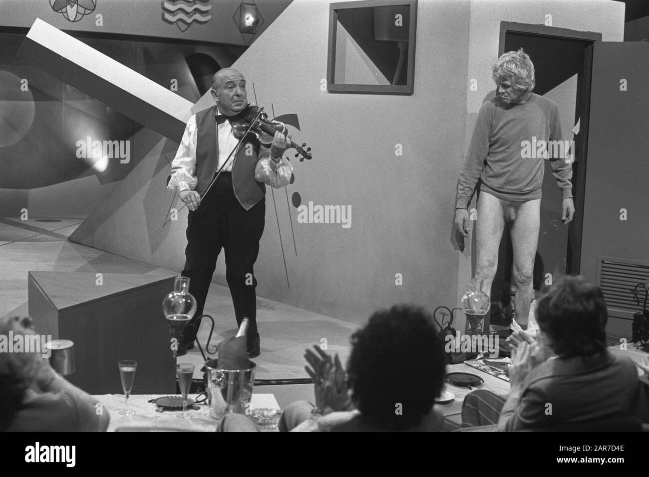 Television program barend hi-res stock photography and images - Alamy