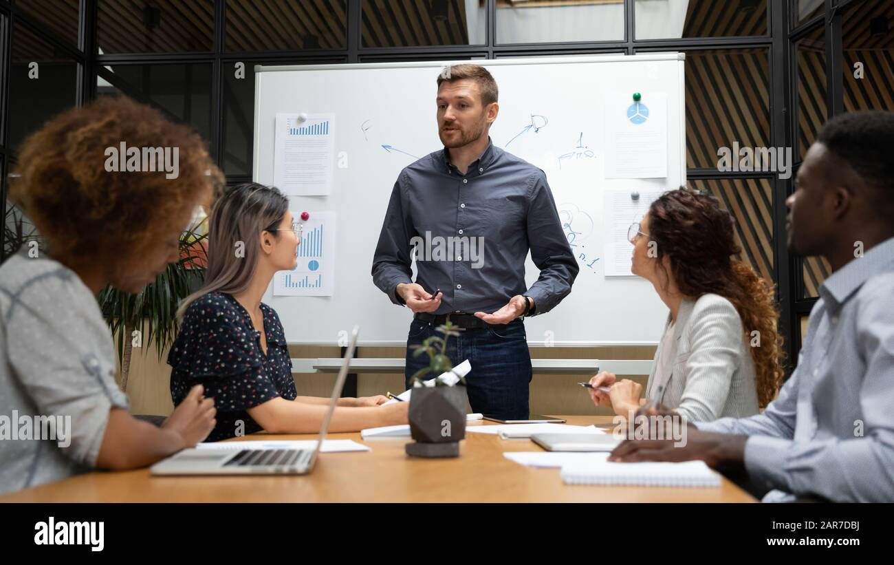 Making speech hi-res stock photography and images - Alamy