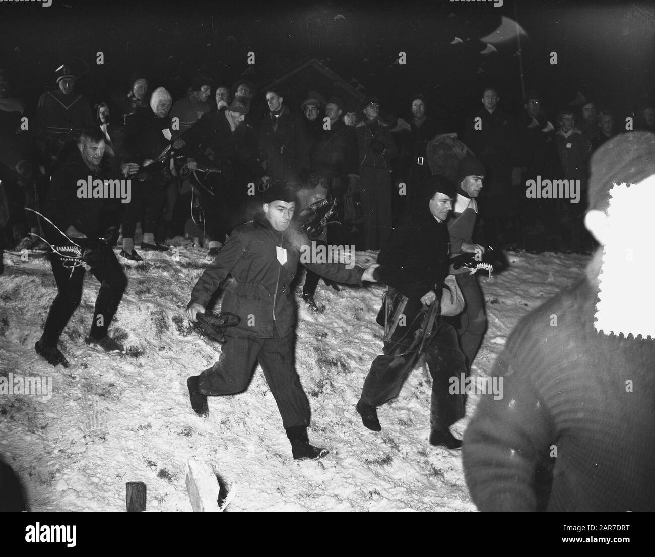 Elfstedentocht. Starting plates Date: February 14, 1956 Keywords ...