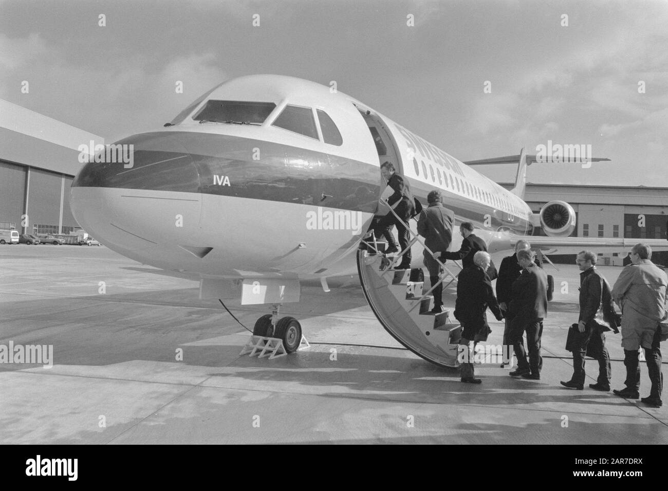 First fokker 100 hi-res stock photography and images - Alamy