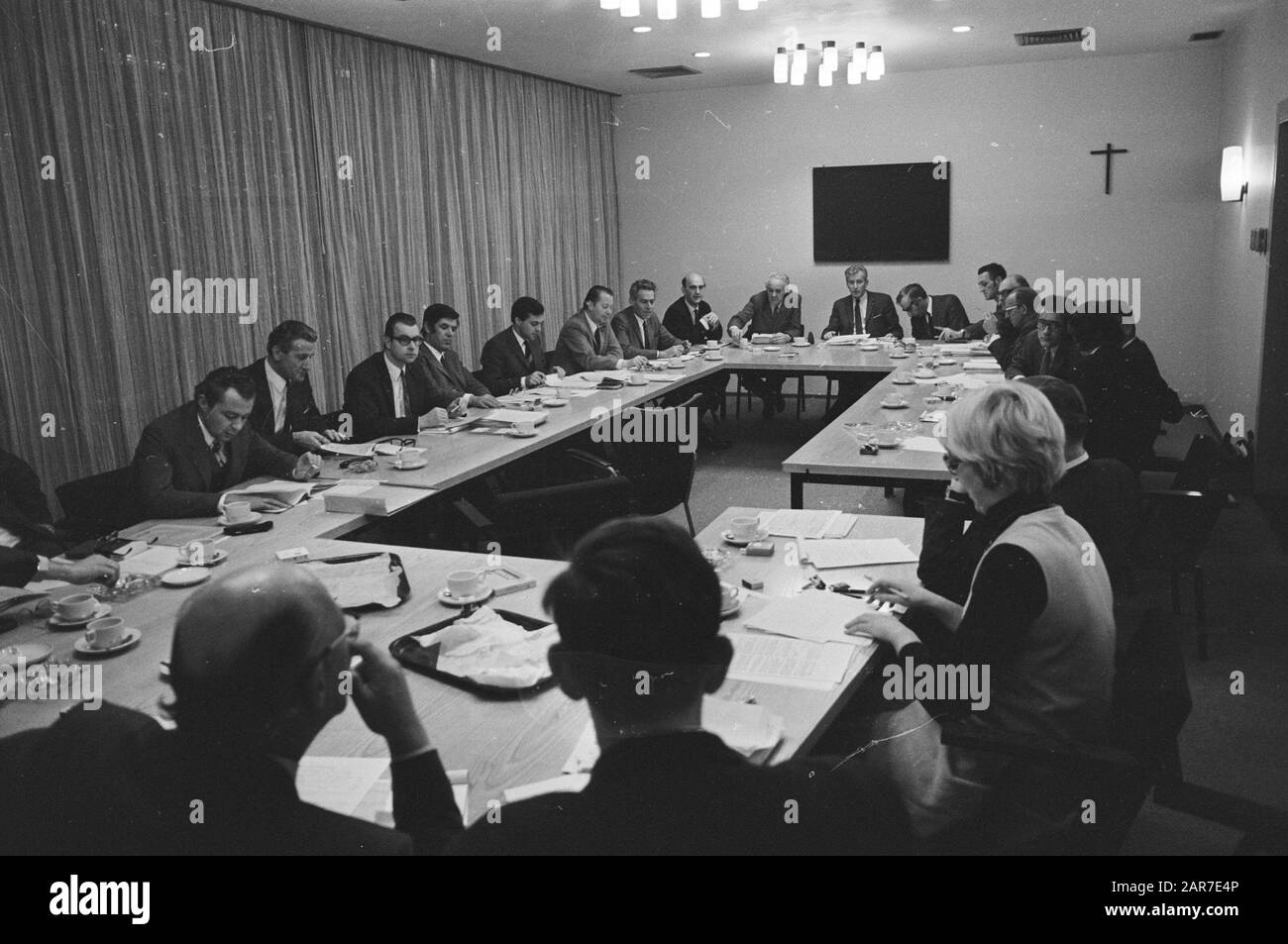 Three trade unions meeting hi-res stock photography and images - Alamy