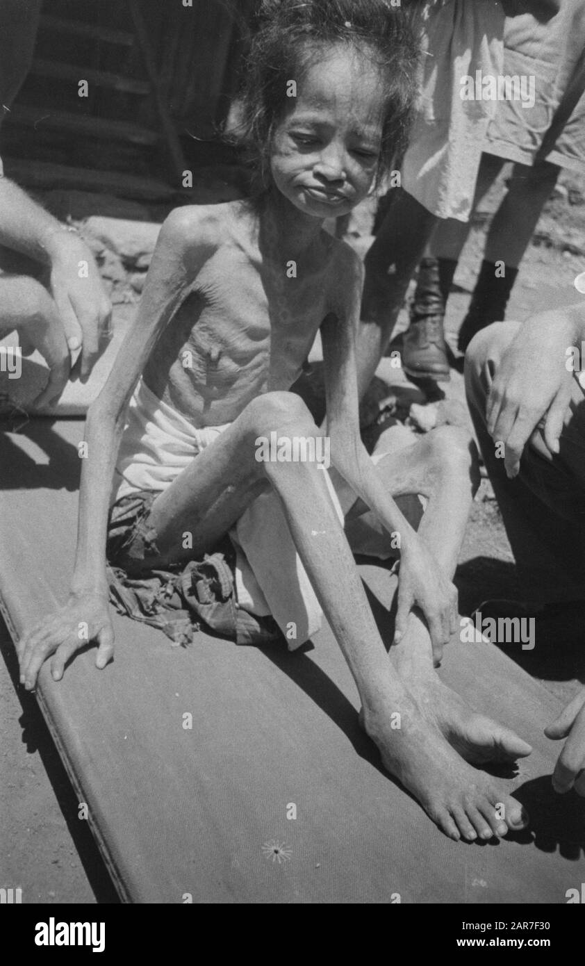 Persatoean Umum and Red Cross [Padang] Padang: Public health in the ...