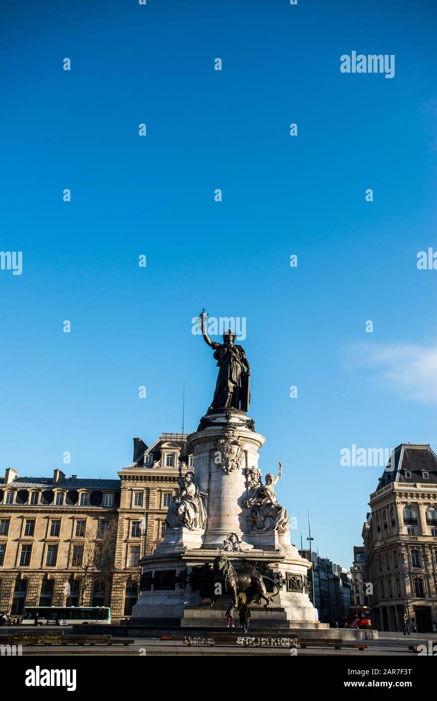 Place de la Republique, Paris, France Stock Photo - Alamy