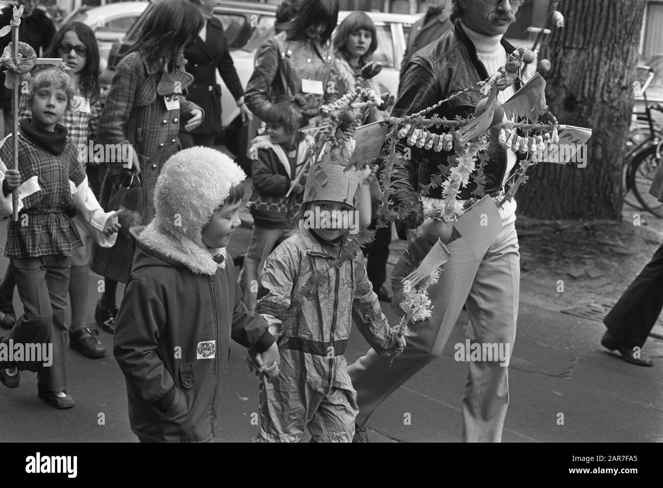 Palm steps parade in the Jordan Date: April 14, 1973 Keywords: Parades ...