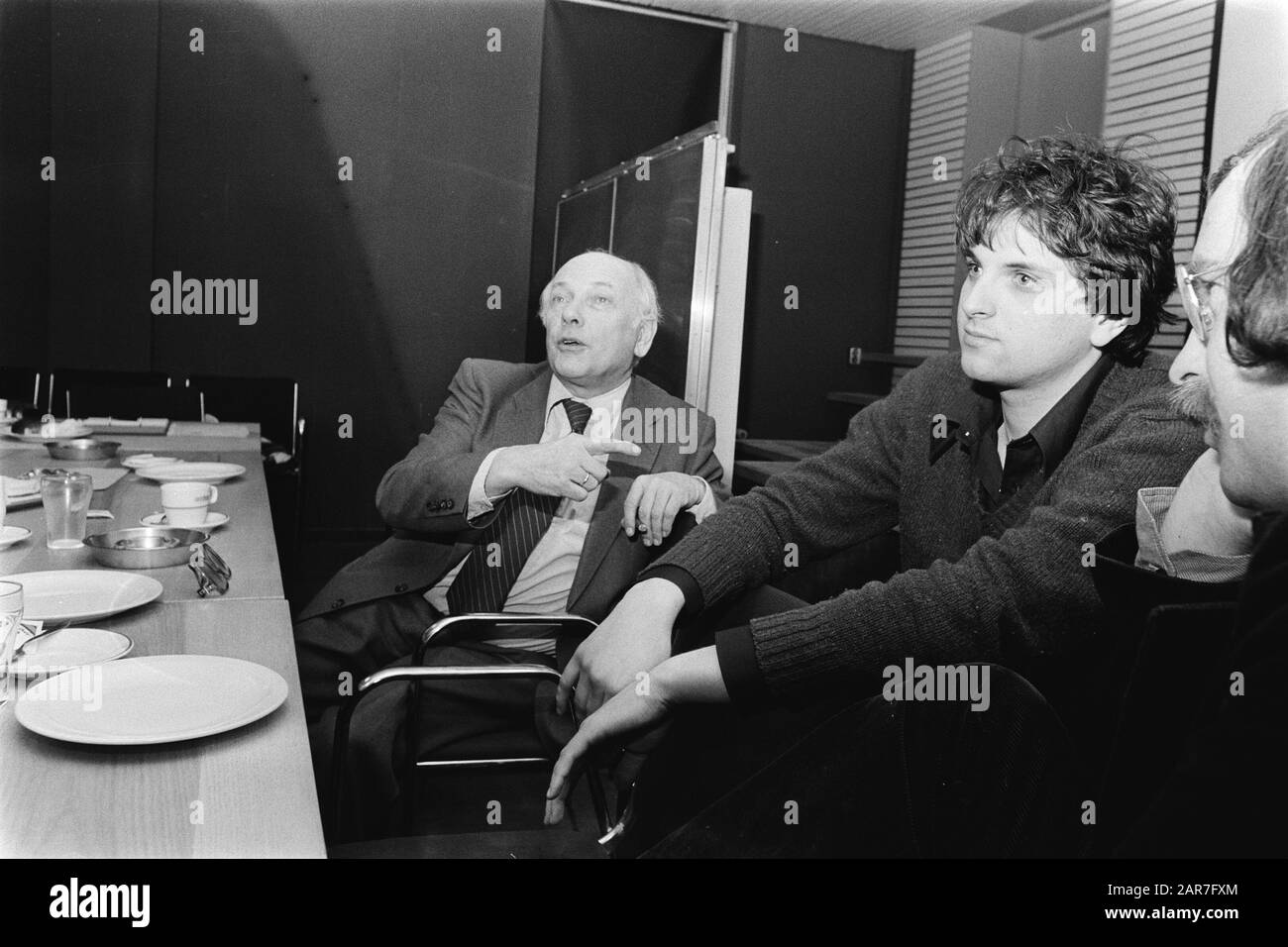 Young socialists felix rottenberg Black and White Stock Photos & Images ...