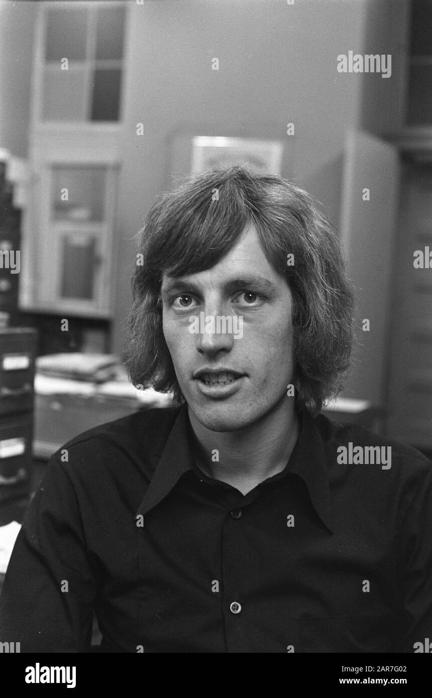 Pasfotos Bert Verhoeff Date: September 27, 1974 Stock Photo - Alamy