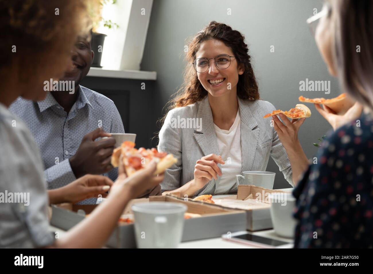Lunch break together hi-res stock photography and images - Alamy