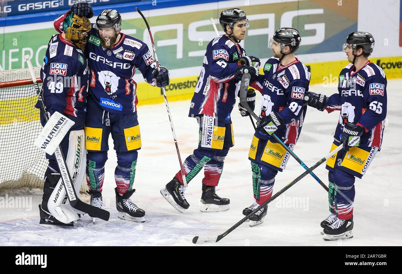 Berlin, Germany. 26th Jan, 2020. Ice hockey: DEL, Eisbären Berlin ...