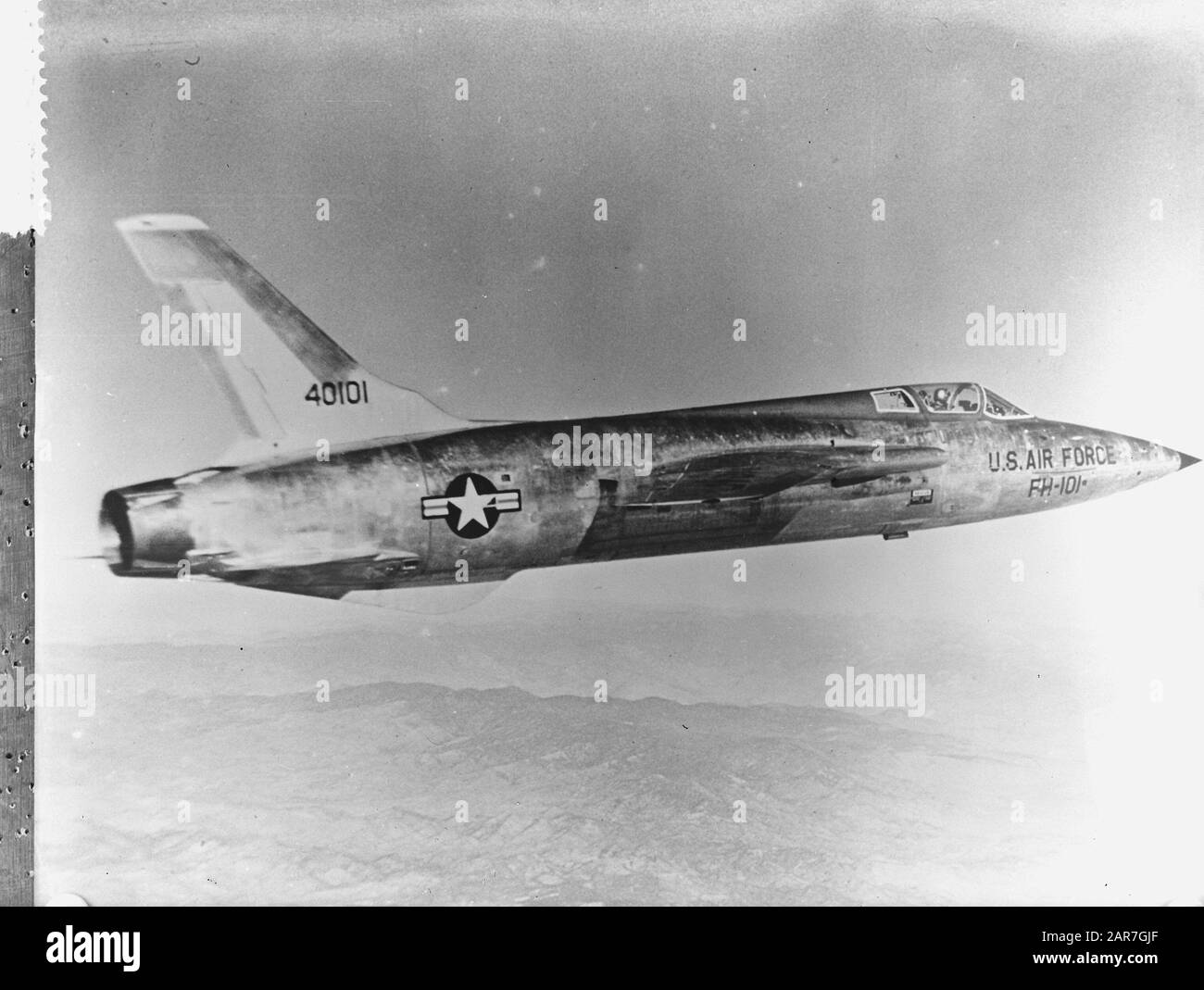 Repros of missiles, explosions Atomic bomb and Hirosjhima Date: October ...