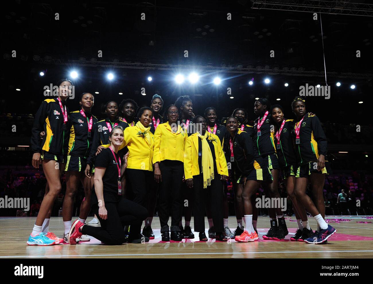 Vitality netball nations cup gold medal match copper box hi-res stock ...