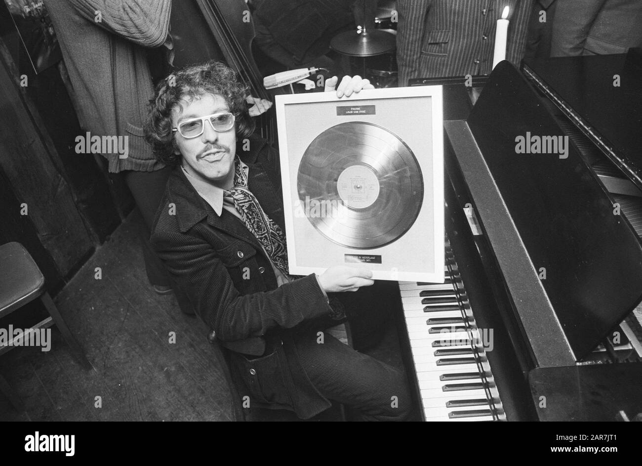 Successful pianist Black and White Stock Photos & Images - Alamy
