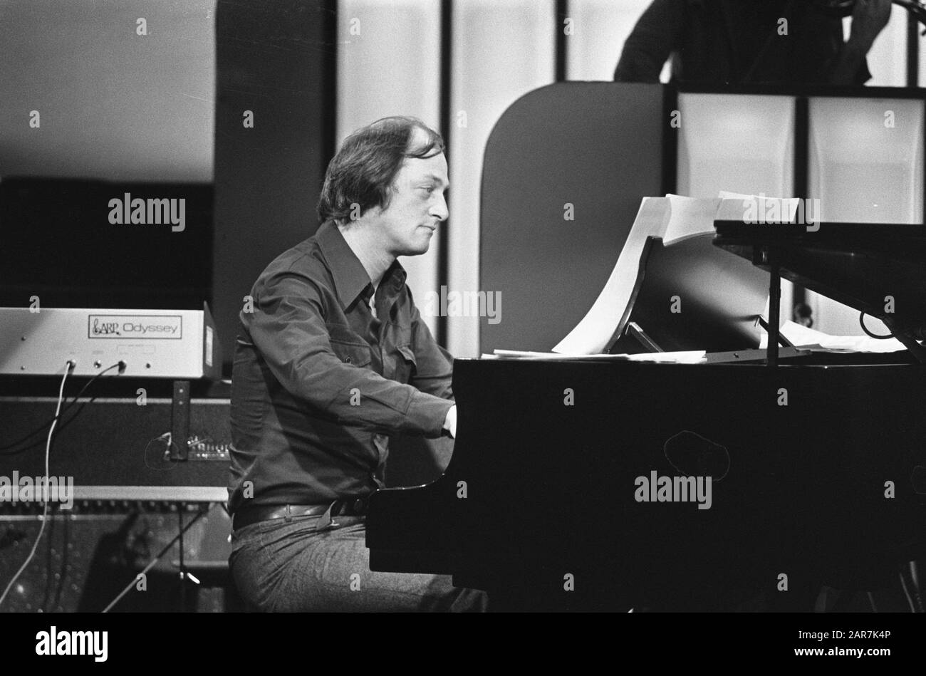 Recordings for the latest broadcast of 'Music All In' (TROS television ...