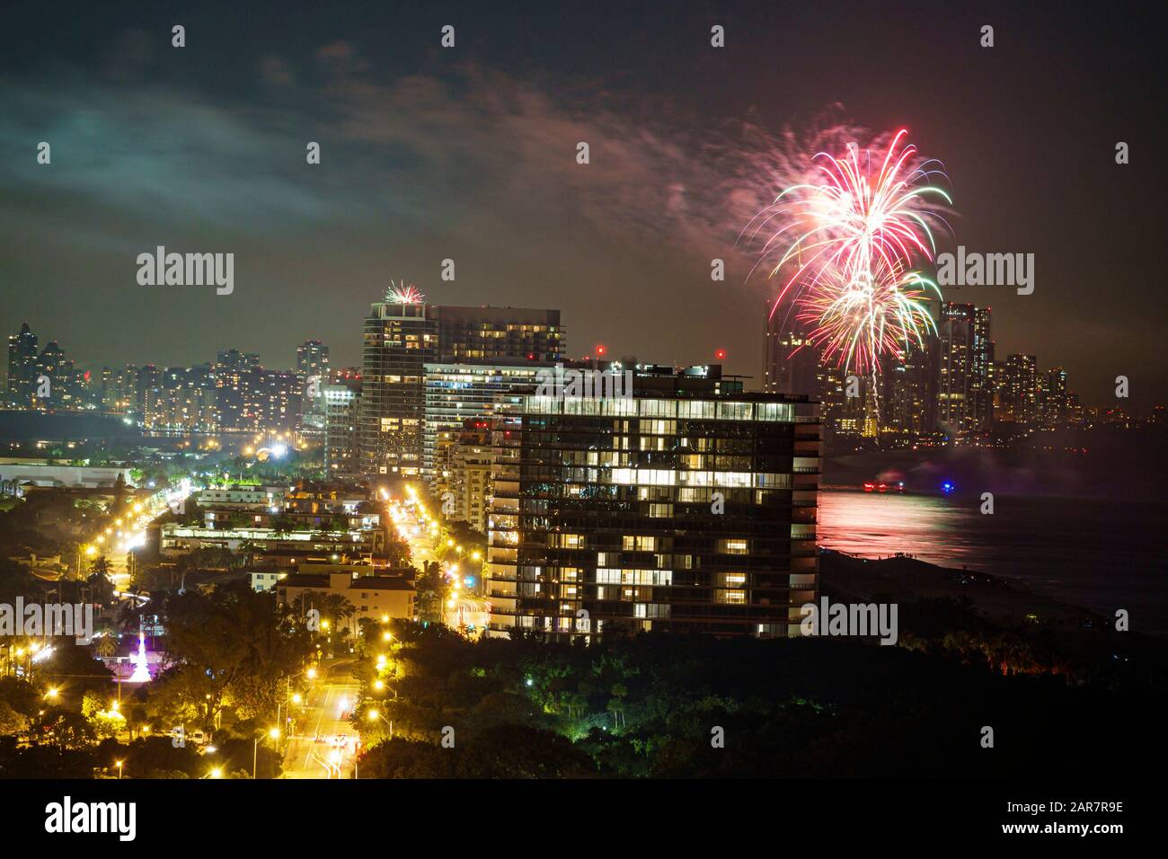 Miami Beach Florida,New Year's Eve,fireworks burst explosion display ...