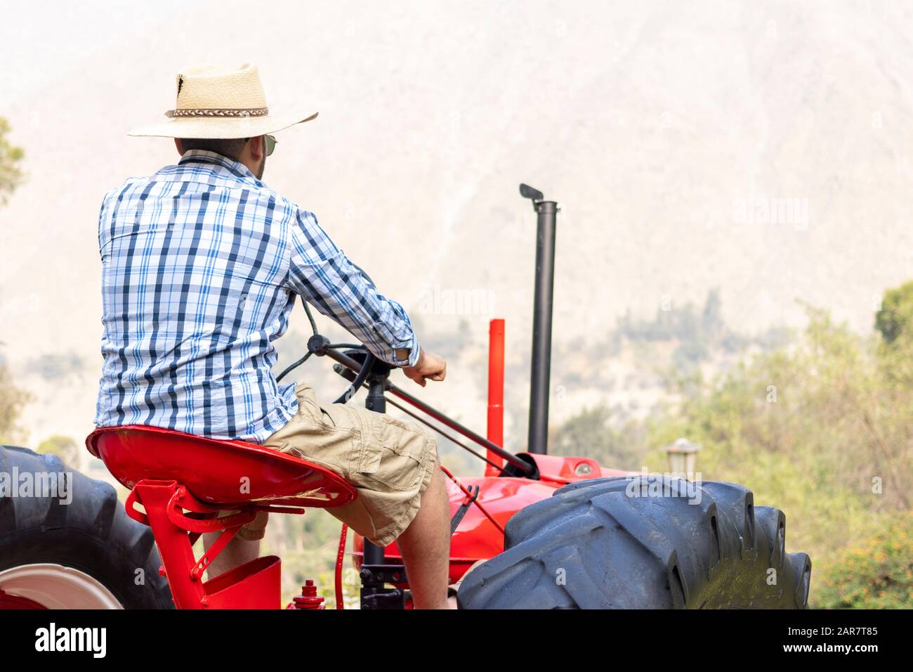 Ranch worker hi-res stock photography and images - Alamy