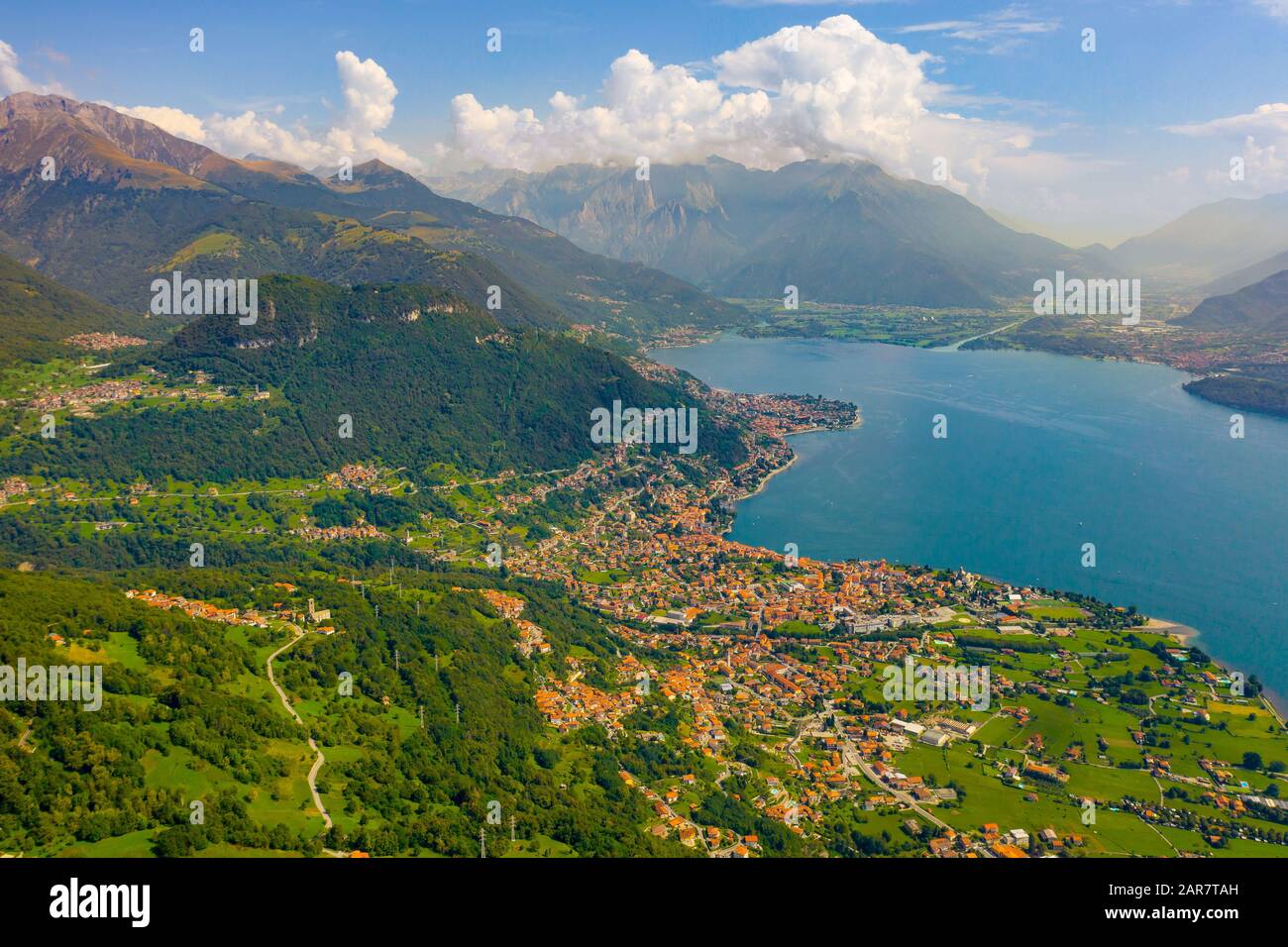 Aerial view lake como mountains hi-res stock photography and images - Alamy