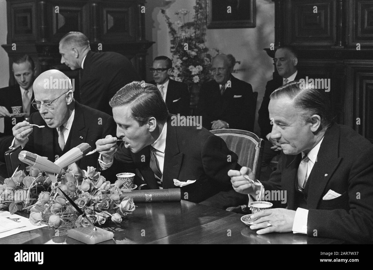 Friso en Black and White Stock Photos & Images - Alamy