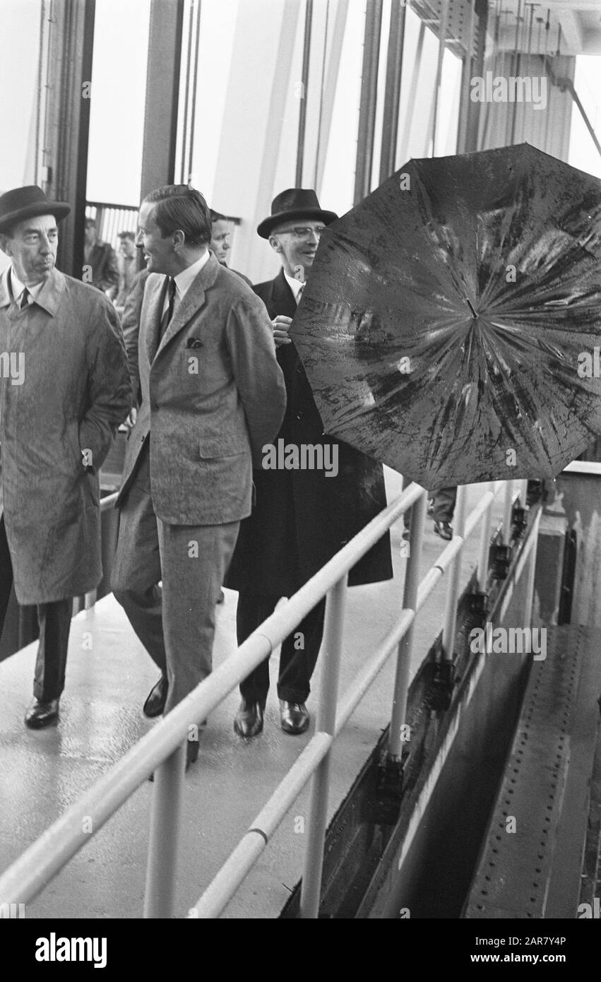 5 june 1968 Black and White Stock Photos & Images - Alamy