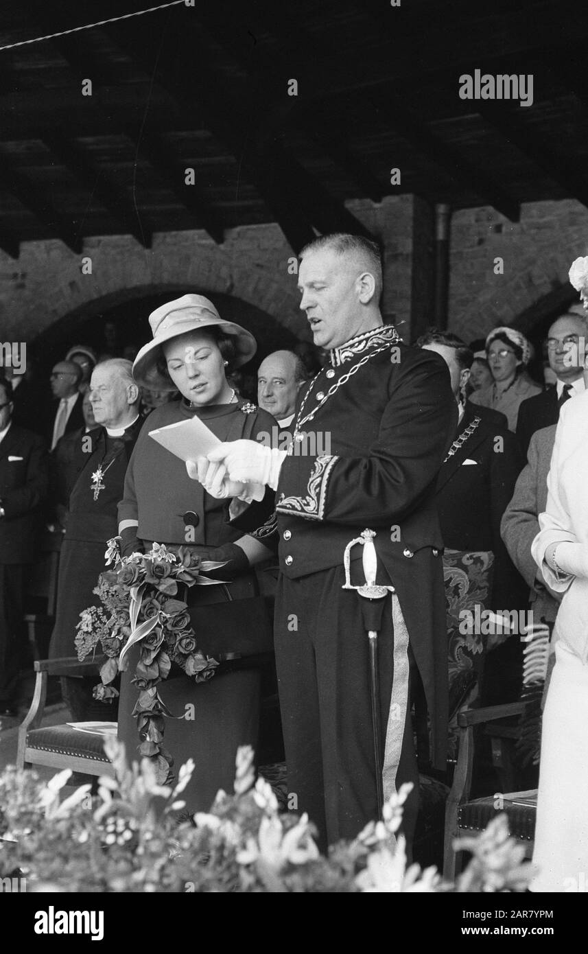 Princess Beatrix reveals Boniface monument in Dokkum Mayor Of Gardens ...